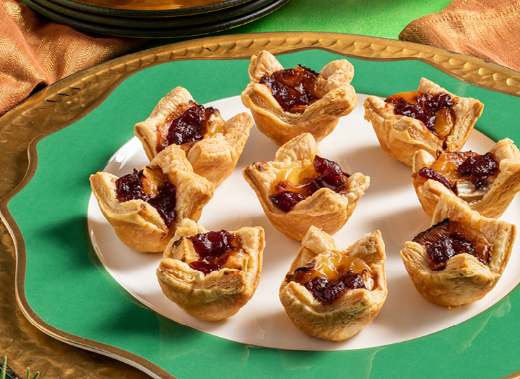 Cranberry Brie Bites - Crunch