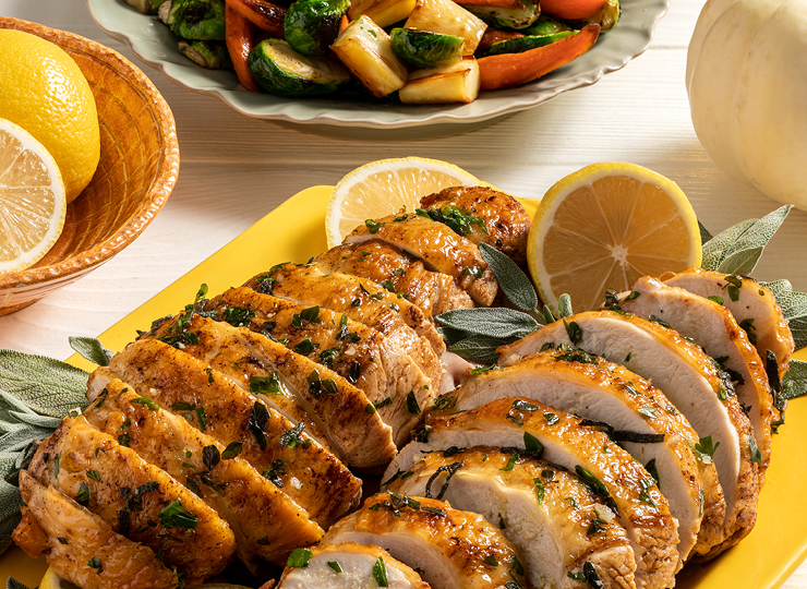 Pechuga de pavo asado con limón y hierbas - Crunch