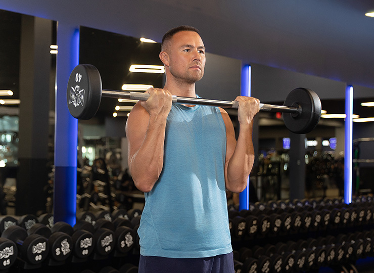 5 Ways To Build Hand Strength for Heavier Lifts - Crunch