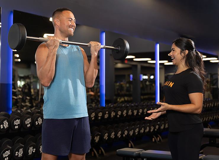 5 Ways To Build Hand Strength for Heavier Lifts - Crunch