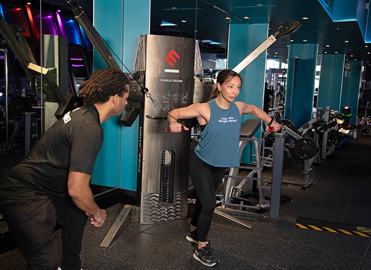 Core Stability Workouts That Really Strengthen Your Core - Crunch